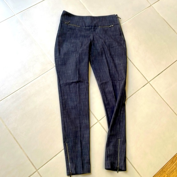 Nicole Miller | Pants & Jumpsuits | Nicole Miller Side Zip Capri Style ...
